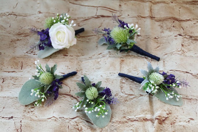 Scottish wedding buttonhole. Thistle rose | LaPlume